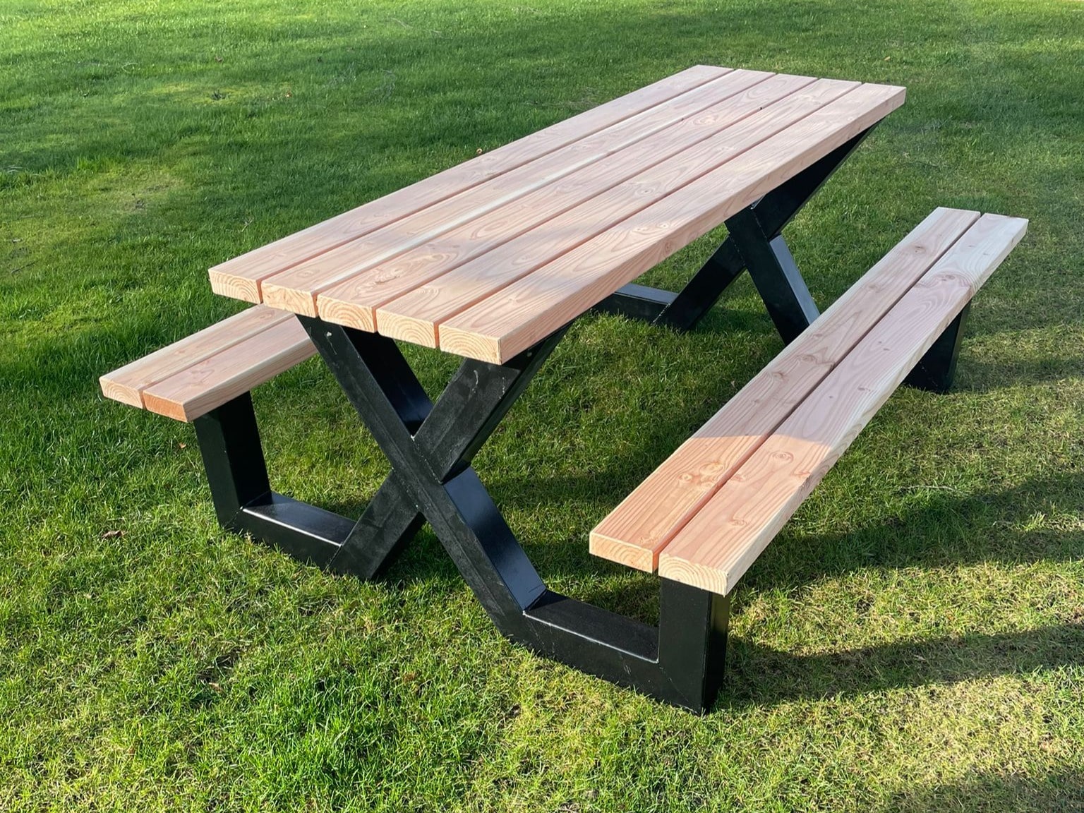 AANBIEDING totaal overzicht: Picknicktafels Houten tuintafels Boomstam ...